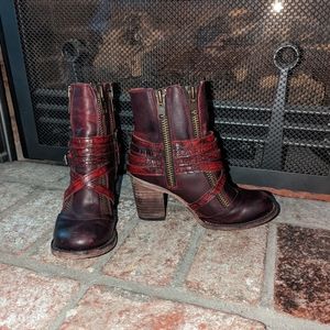 Freebird by Steven | Shoes | Freebird Balboa Boot Red Croco Size 7 ...